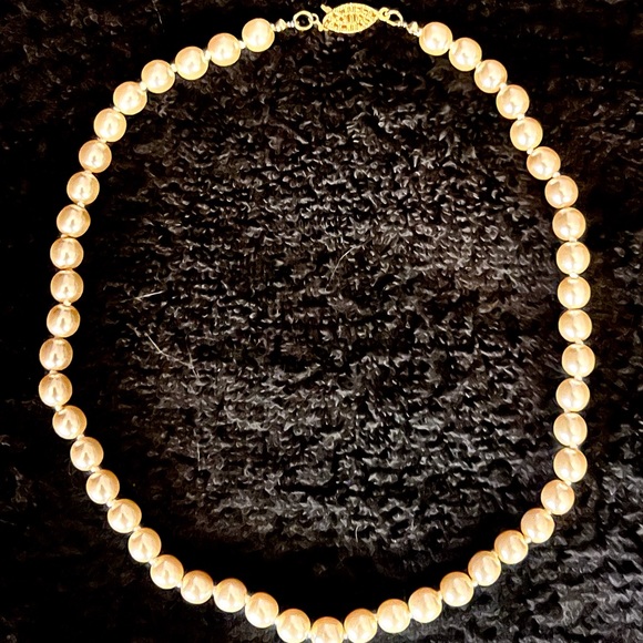 Jewelry | Classic 16 Inch Single Strange Costume Pearl Necklace With ...
